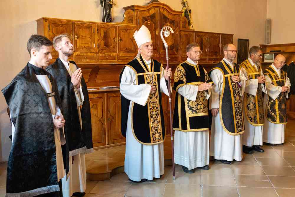 Benediktinerstift Göttweig - Ort der Begegnung - Beerdigung Pater ...