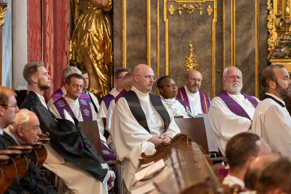 Benediktinerstift Göttweig - Ort der Begegnung - Beerdigung Pater ...